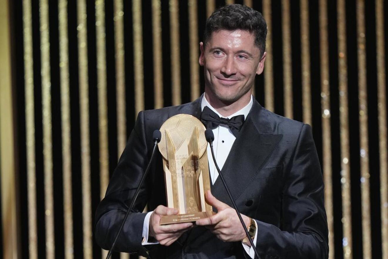 Ballon d'OR: Robert Lewandowski wins Mueller Trophy for top scorer