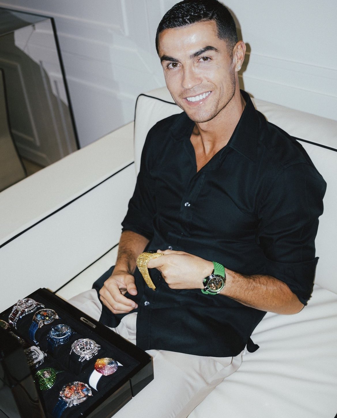 Cristiano Ronaldo Watch Collection: CR7's New £92,000 Diamond-Encrusted ...
